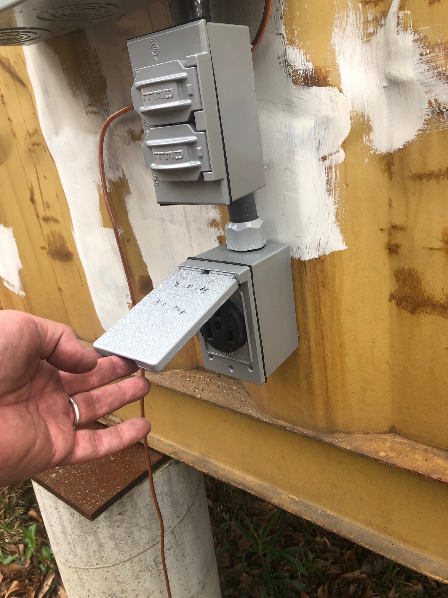 ELECTRICAL WIRING – Our Shipping Container House