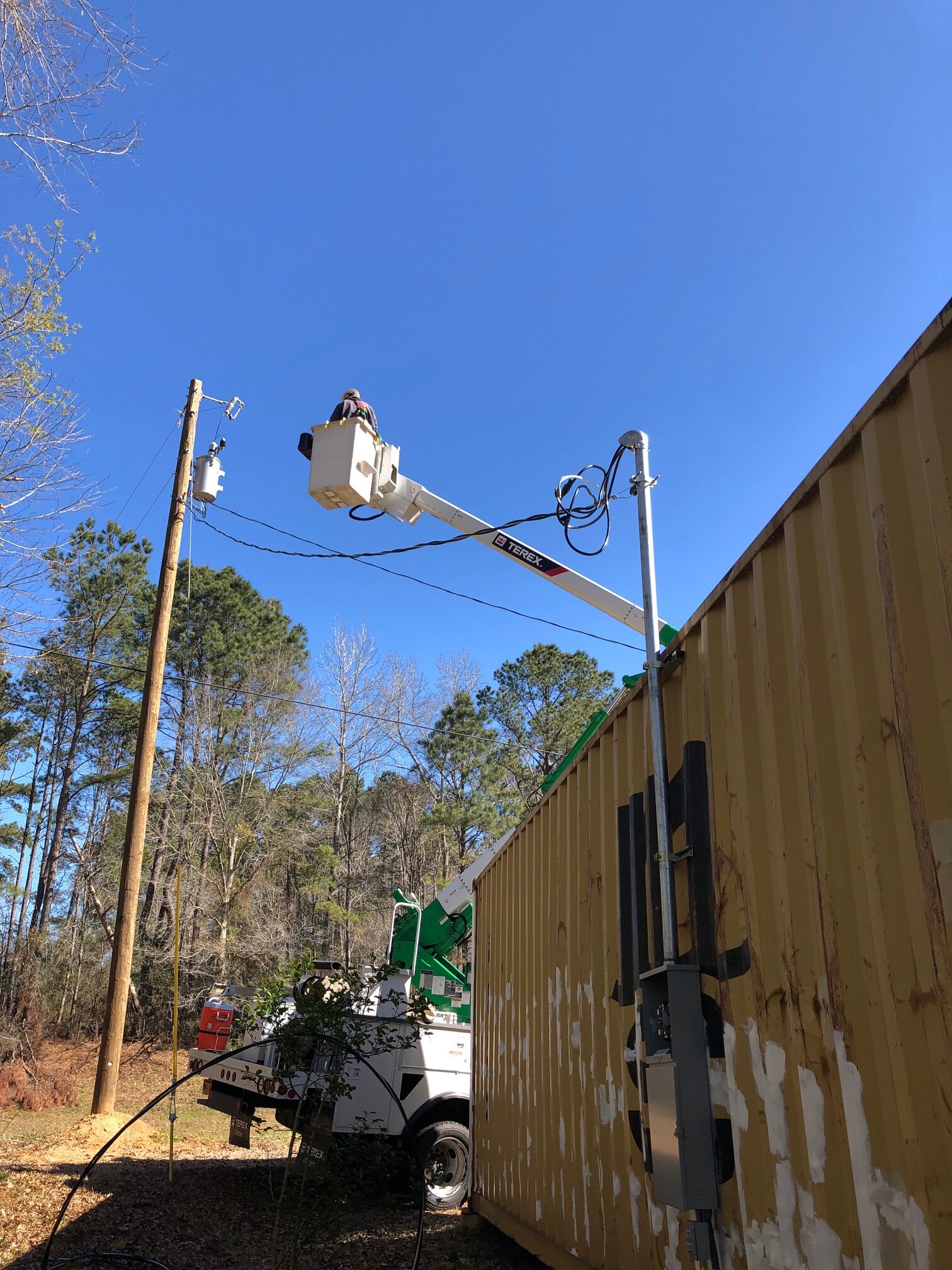 ELECTRICAL WIRING – Our Shipping Container House